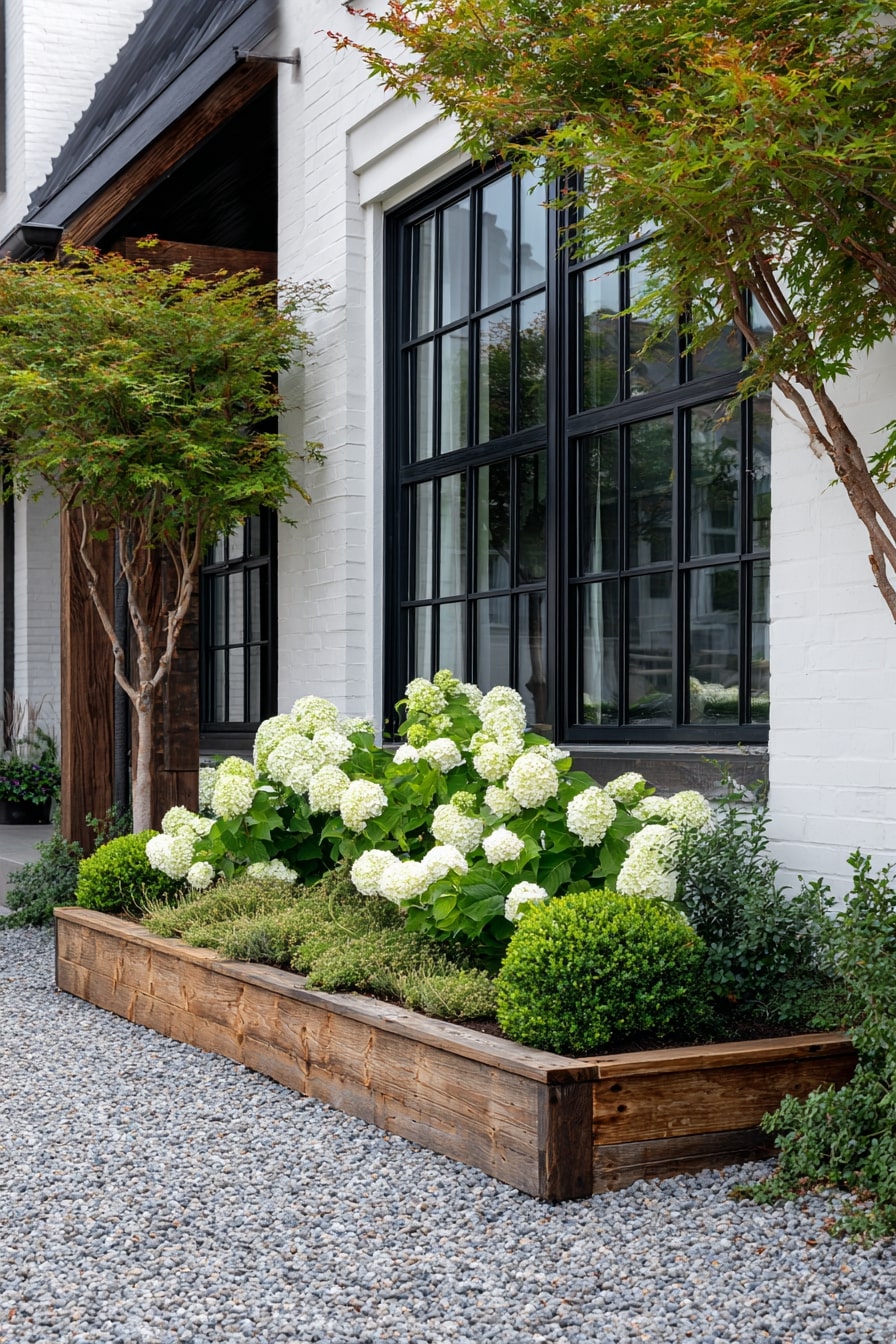 16 Garden Borders That Look Great With Bark